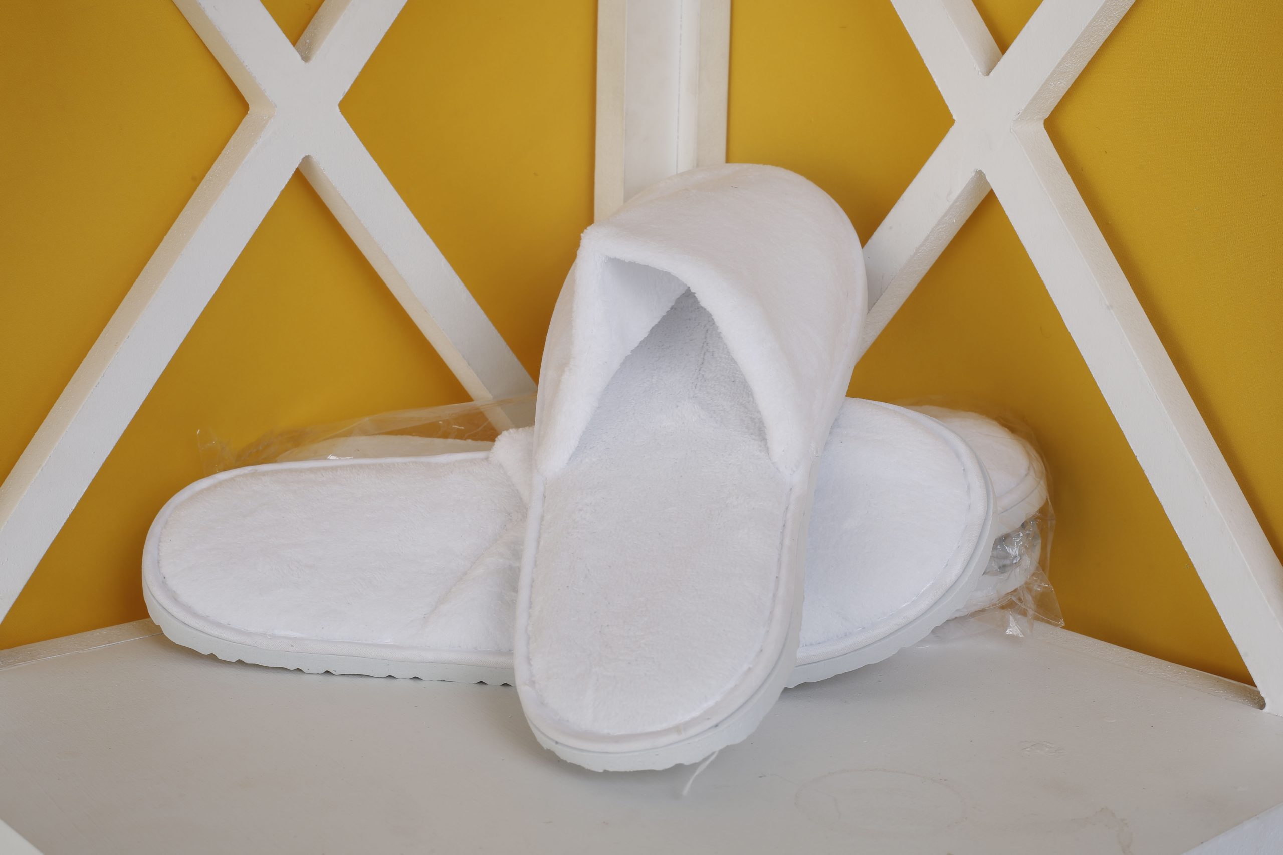 luxury recyclable coral fleece hotel slippers – TARI HOTEL SUPPLIES LIMITED